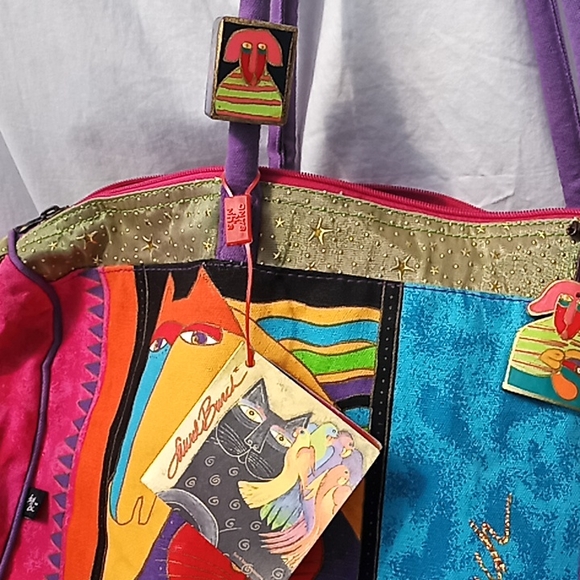 Laurel Burch | Bags | Laurel Burch Tote Bag W 2 L 15 Nwt | Poshmark